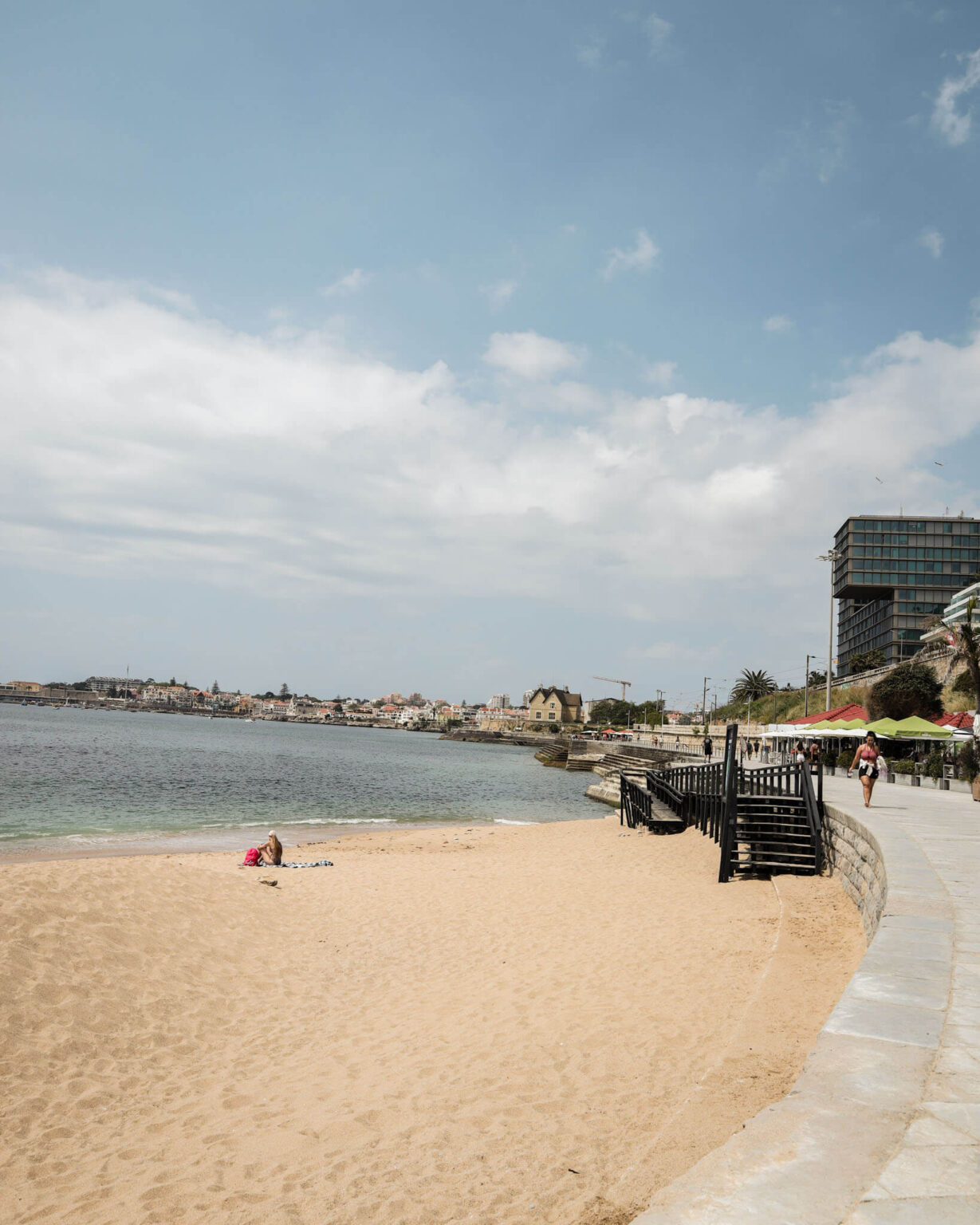 18 Best Beaches in Cascais That You Should Visit!